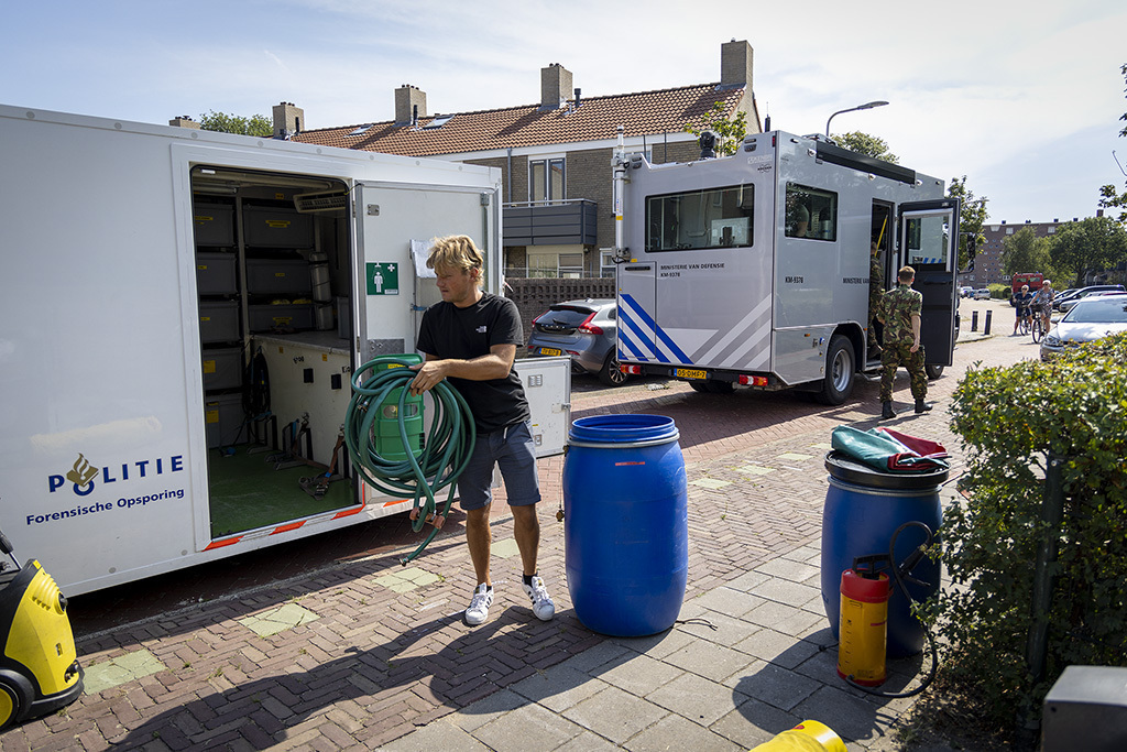 Defensie doet onderzoek naar vreemde stof in de woning van overleden vrouw - 112 Nederland