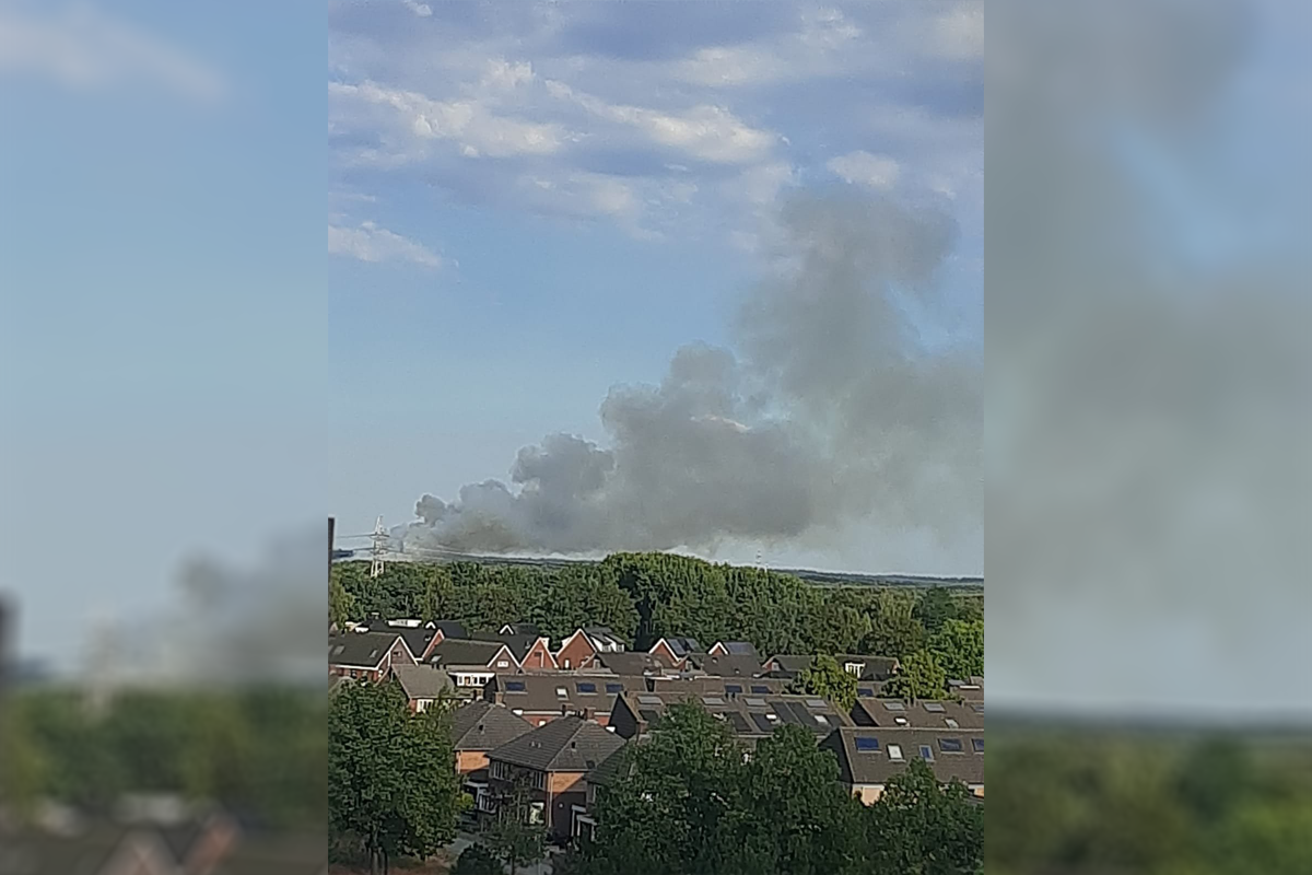 FOTO UPDATE: Flinke rookwolken bij grote bosbrand - 112 Nederland