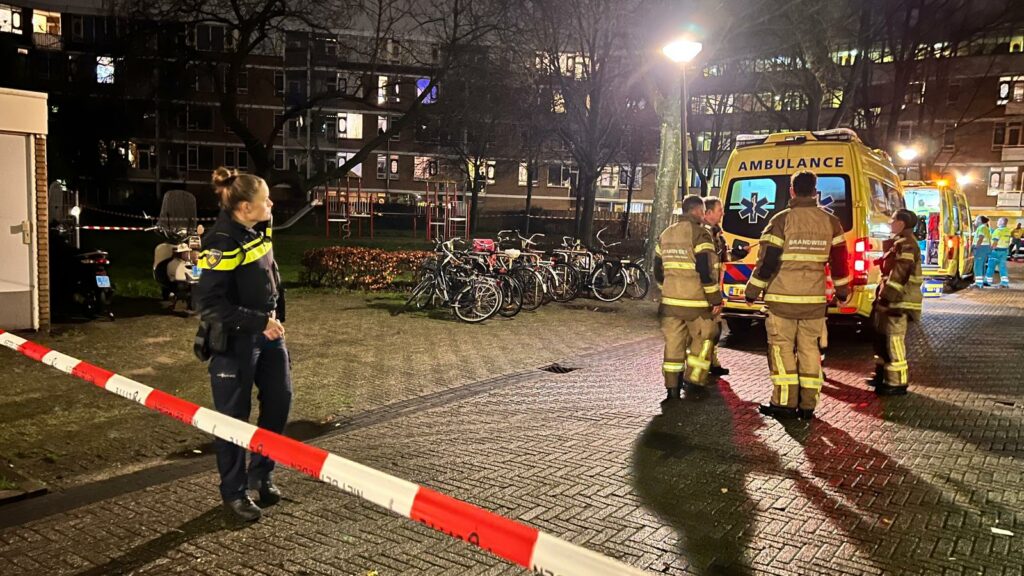 16-jarige jongen aangehouden voor fatale schietpartij waarbij 17-jarige omkwam - 112 Nederland