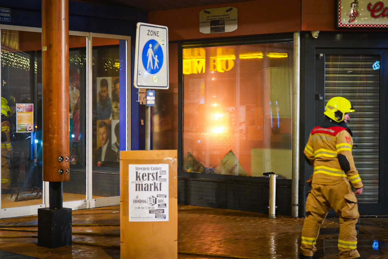 Meerdere winkels gesloten na uitslaande brand