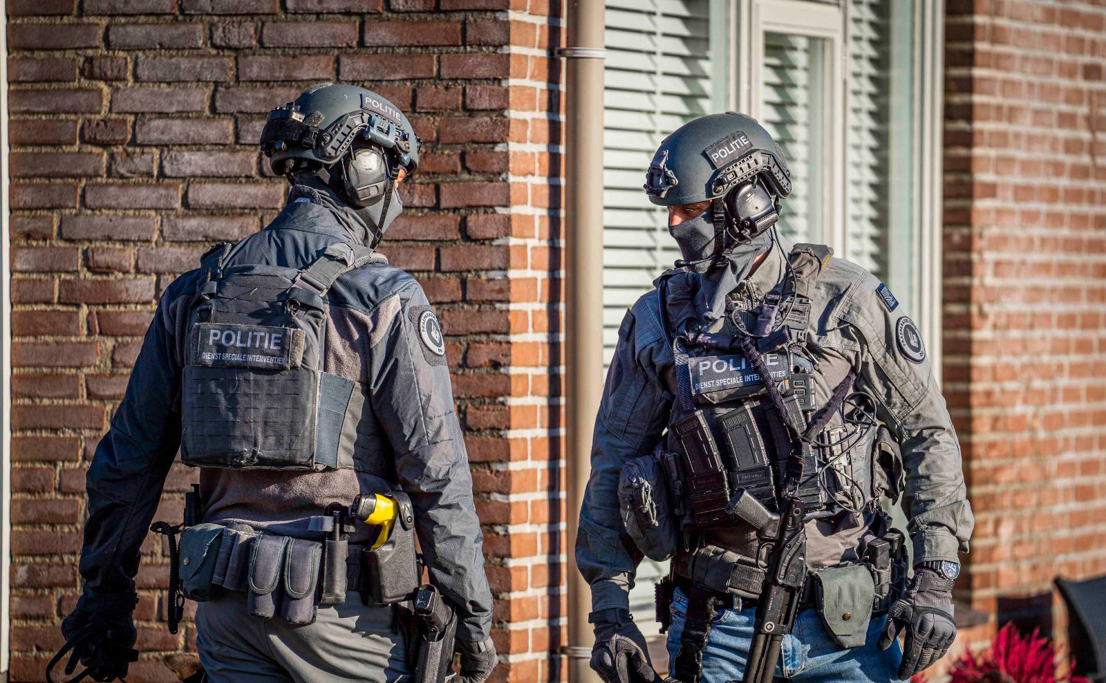 Arrestatieteam ingezet voor man met onbegrepen gedrag - 112 Nederland