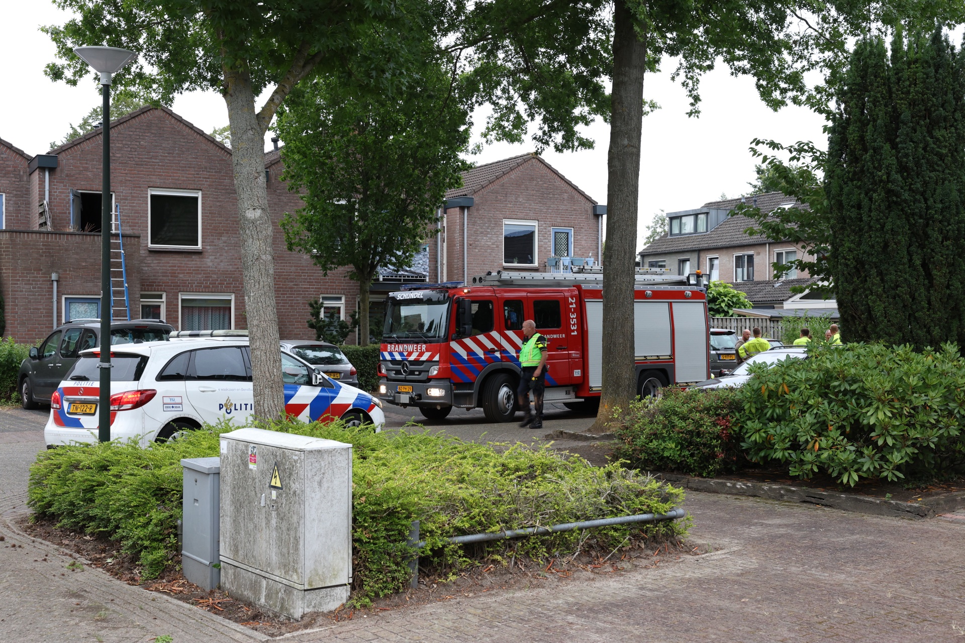 Dode aangetroffen in woning, politie doet onderzoek - 112 Nederland