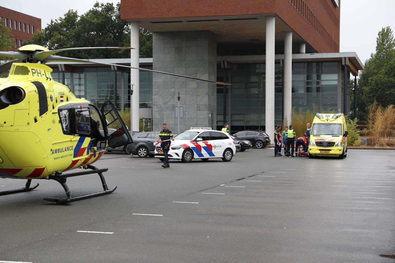 Man die in politiebureau overleed is 38-jarige man - 112 Nederland
