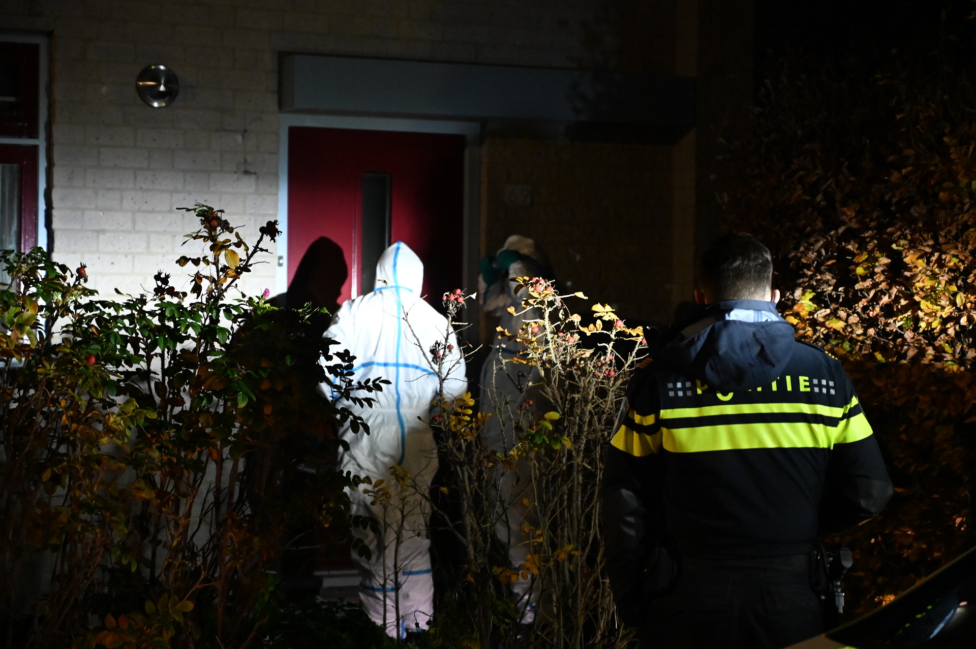 Overleden persoon aangetroffen in woning, politie doet onderzoek - 112 Nederland