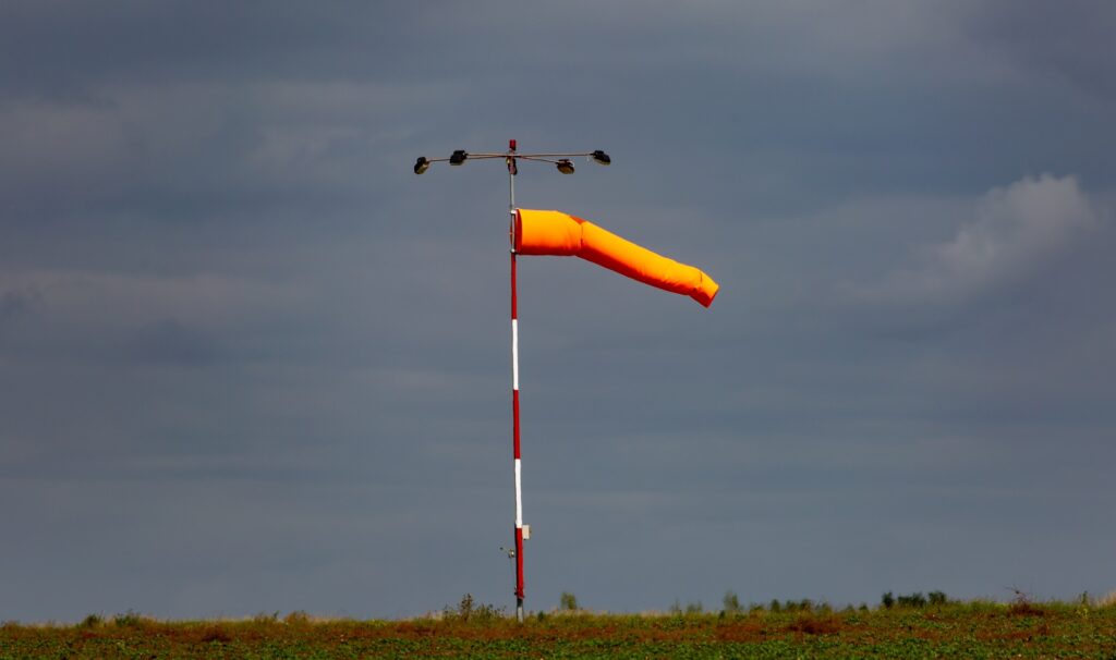 Code geel wegens zware windstoten - 112 Nederland