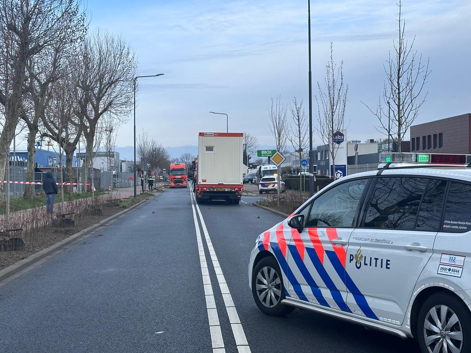 Fietser komt om het leven bij ongeval met vrachtwagen - 112 Nederland