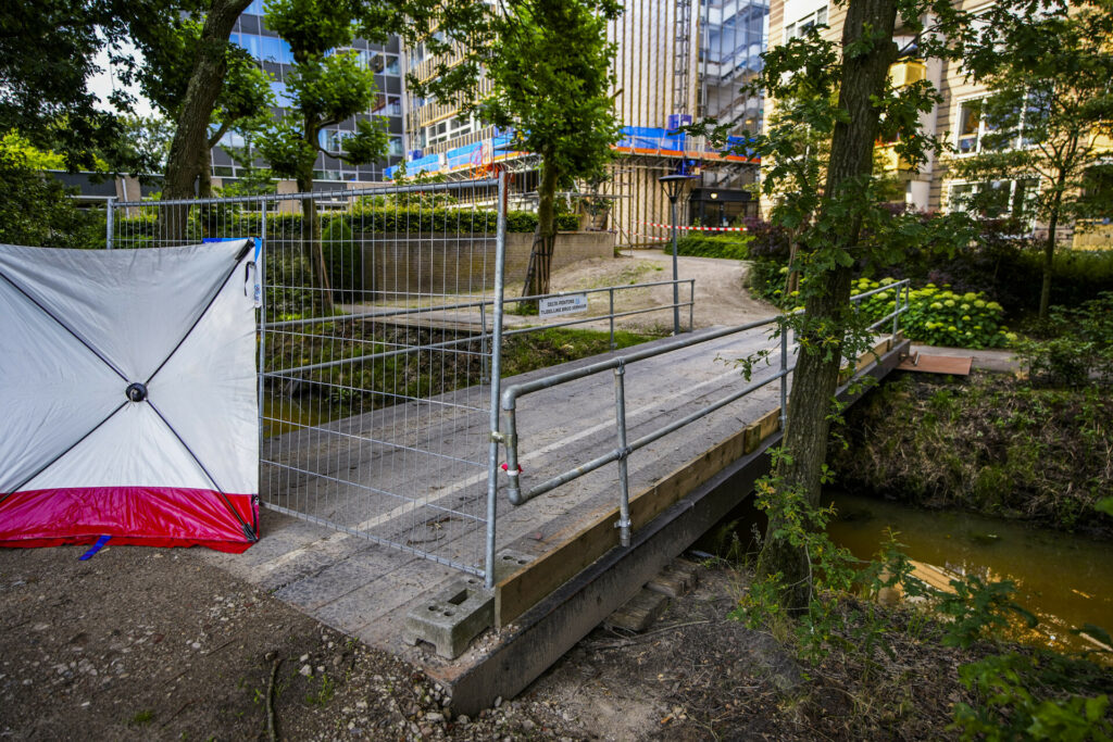 Dode vrouw met scootmobiel gevonden in het water - 112 Nederland