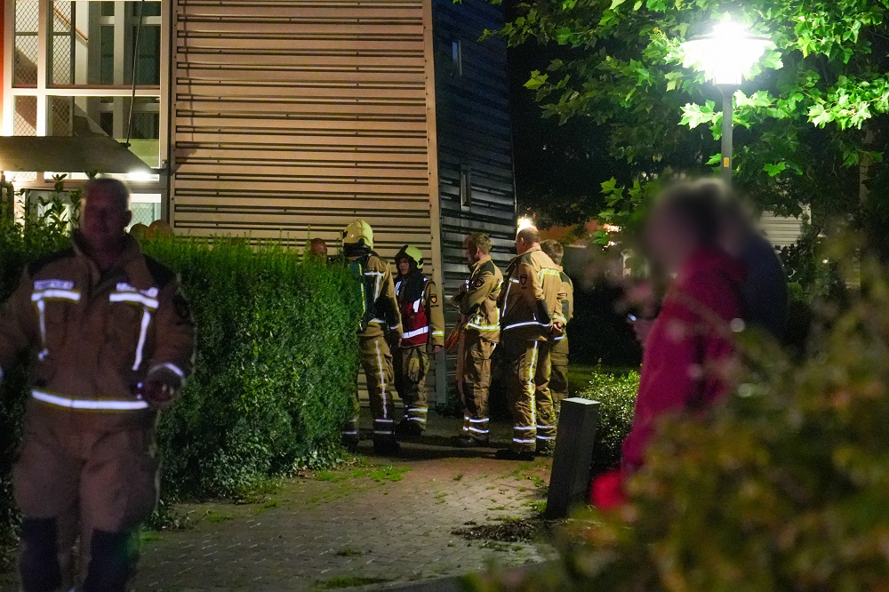 Overleden persoon aangetroffen in appartement, politie doet onderzoek - 112 Nederland