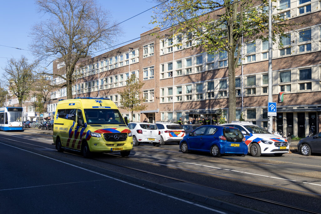 (VIDEO) Lichaam aangetroffen in woning - 112 Nederland