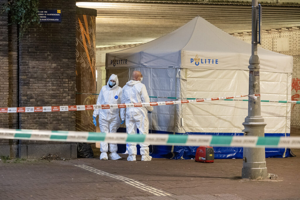 Man overleden door schotwond, politie onderzoekt misdrijf - 112 Nederland
