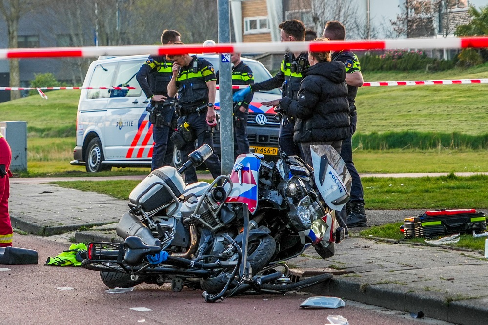 Ernstig ongeval tussen motoragent en fietser - 112 Nederland