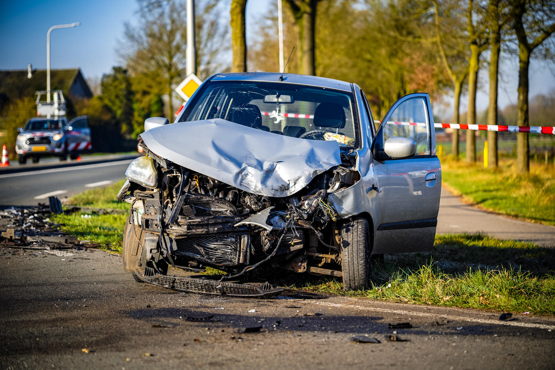 Gewonde bij flinke aanrijding op kruising - 112 Nederland