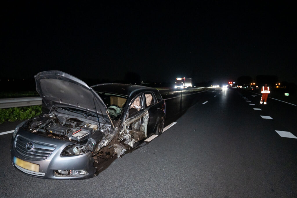 Spookrijder veroorzaakt ernstig ongeval op de snelweg - 112 Nederland