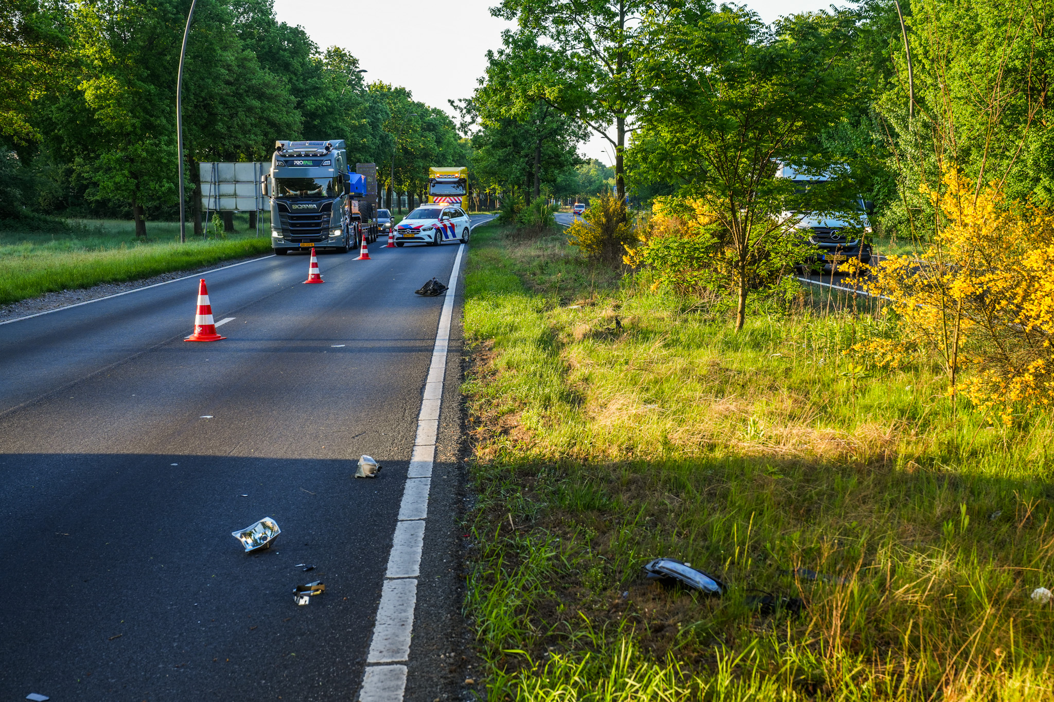 Dode bij ongeval tegen boom - 112 Nederland