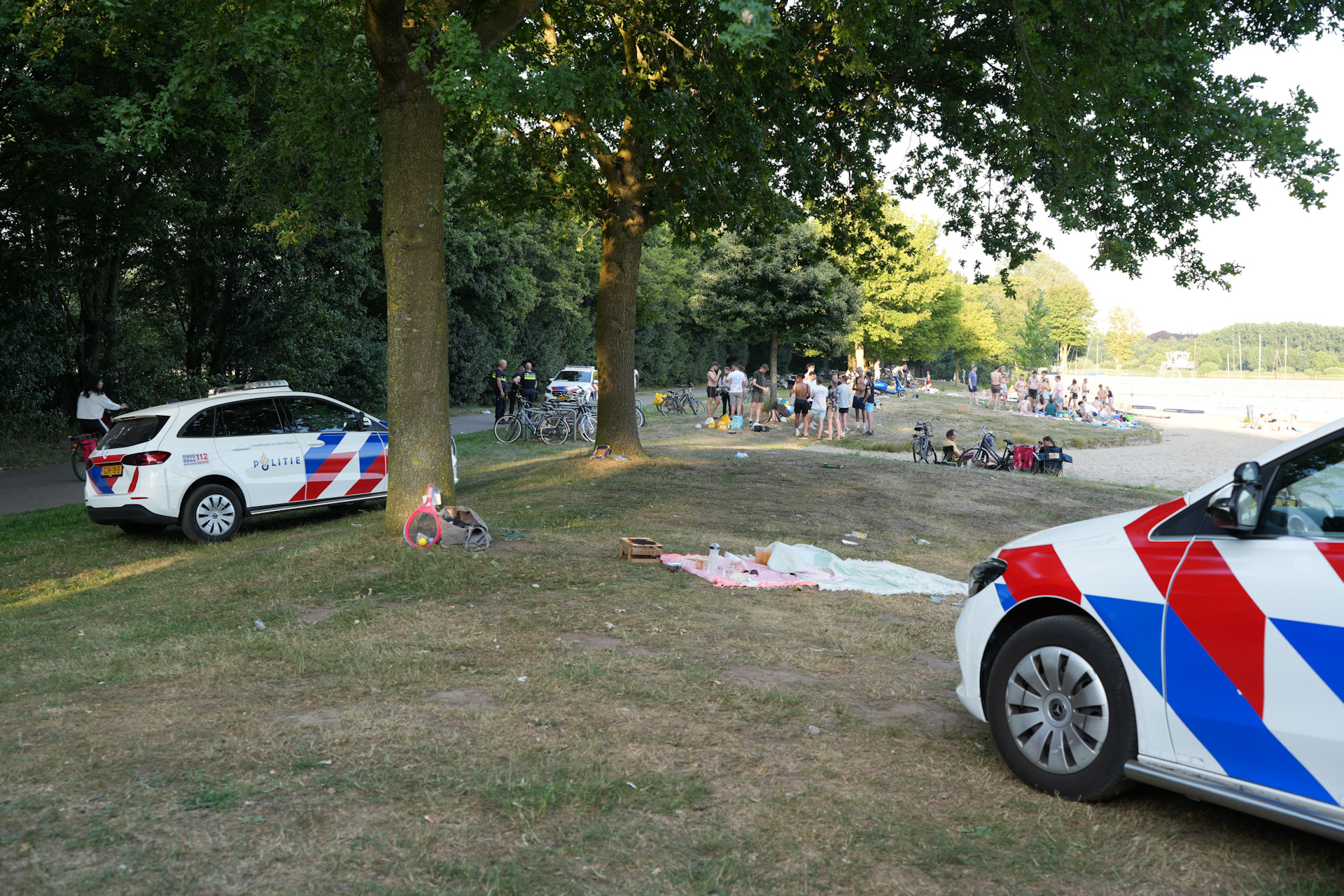 Man gewond bij steekincident, twee aanhoudingen - 112 Nederland