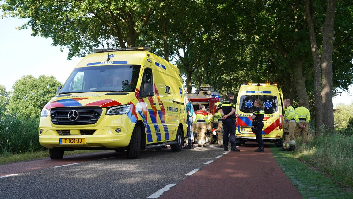 UPDATE: Dode bij auto in de sloot - 112 Nederland