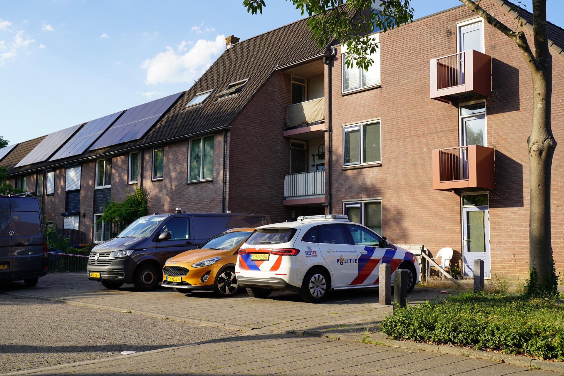 Overleden persoon gevonden in woning, politie doet onderzoek - 112 Nederland