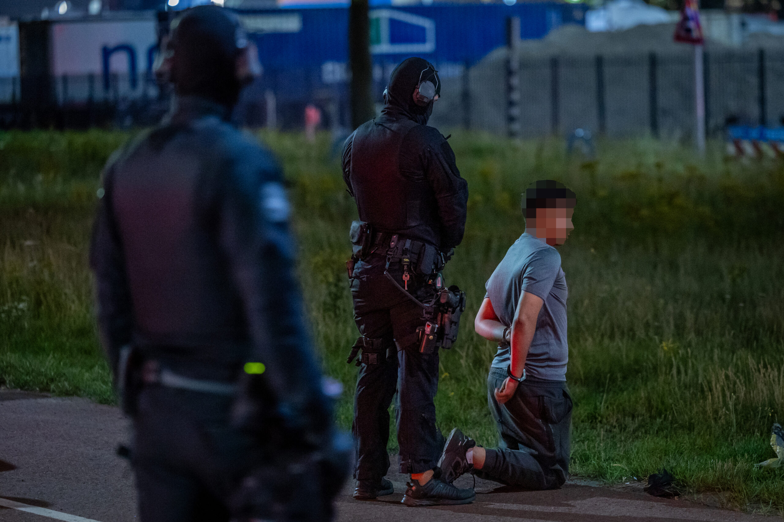 14-jarige uithalers gearresteerd in de haven - 112 Nederland