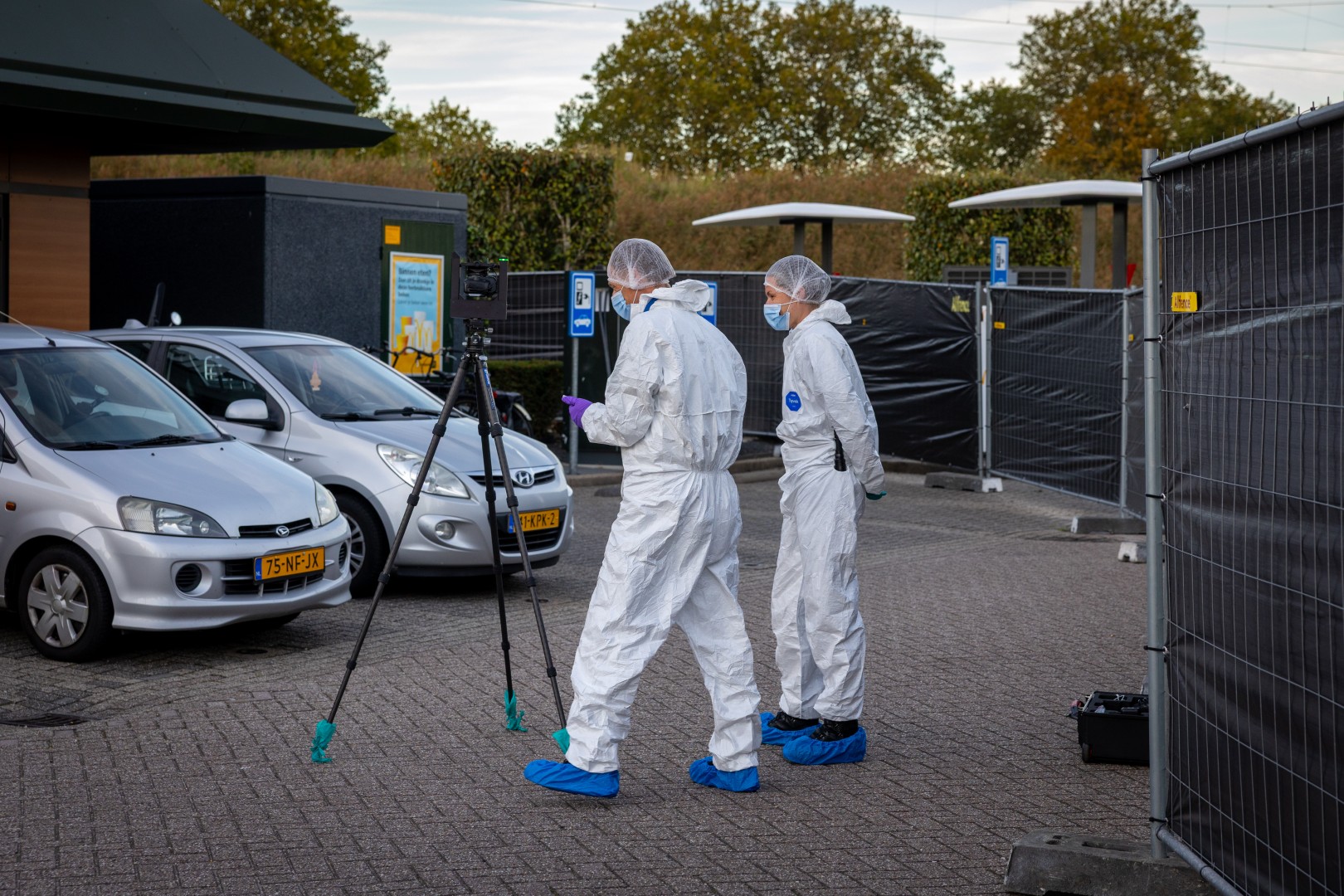 Jongen (15) doodgeschoten door politie bij McDonald’s na beroving fatbike - 112 Nederland