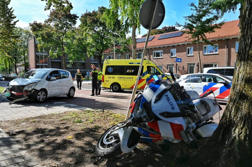 Motoragent gewond bij ongeval, automobilist aangehouden na positieve ...
